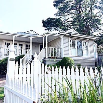 Take a look inside Yvette Wilson's home | Style Curator