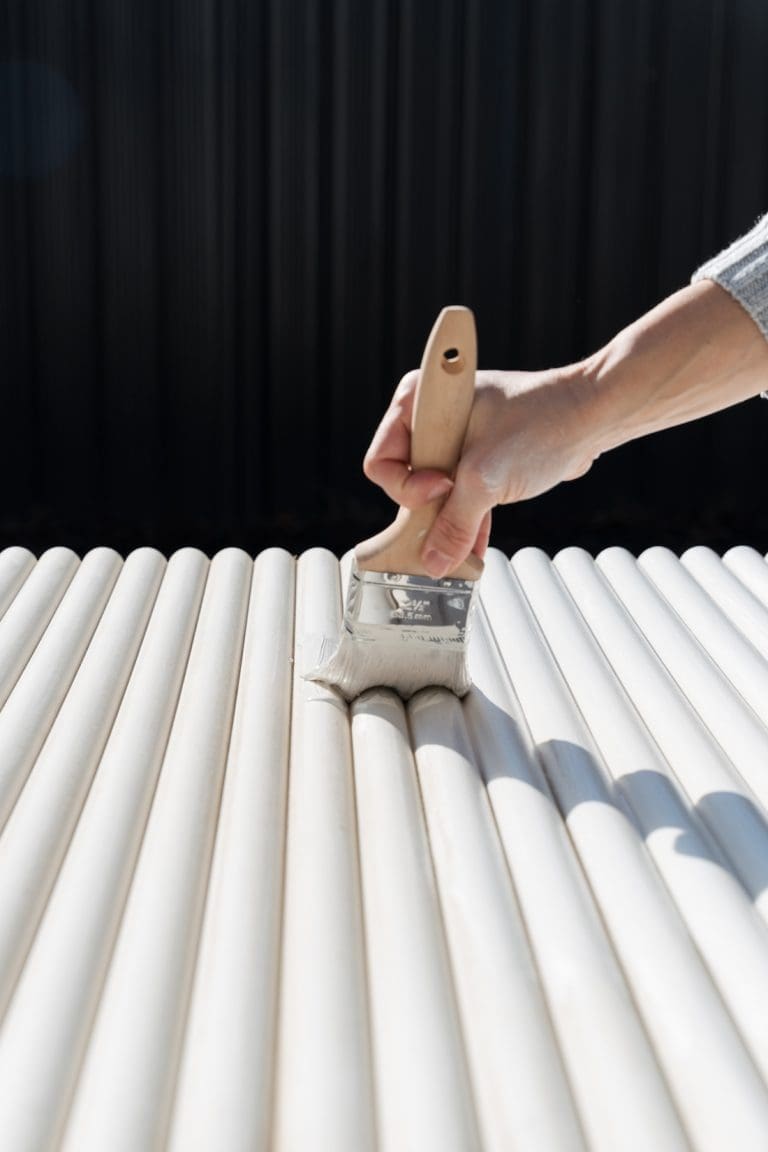 How to build a ledge wall: Convex and pink terrazzo shelf wall